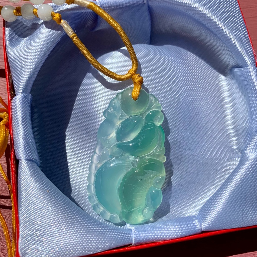 Chinese Jade Lizard Necklace - Gem